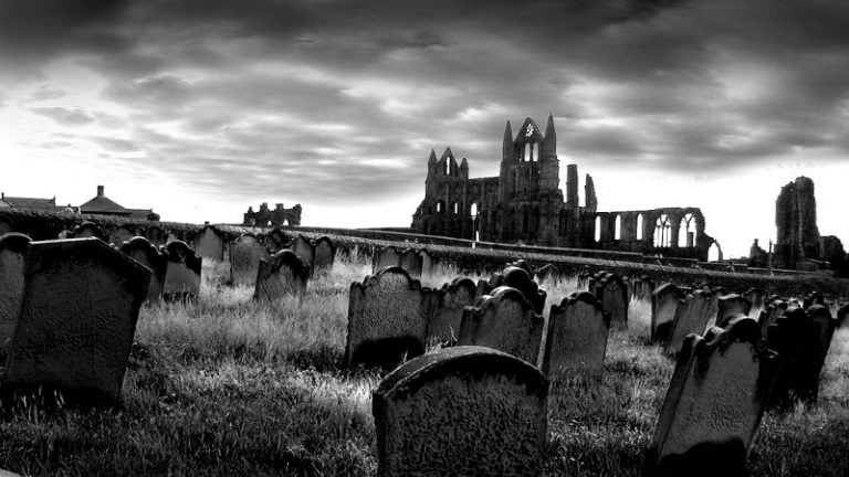 What Is Whitby Famous For? Why Do You Visit Whitby?