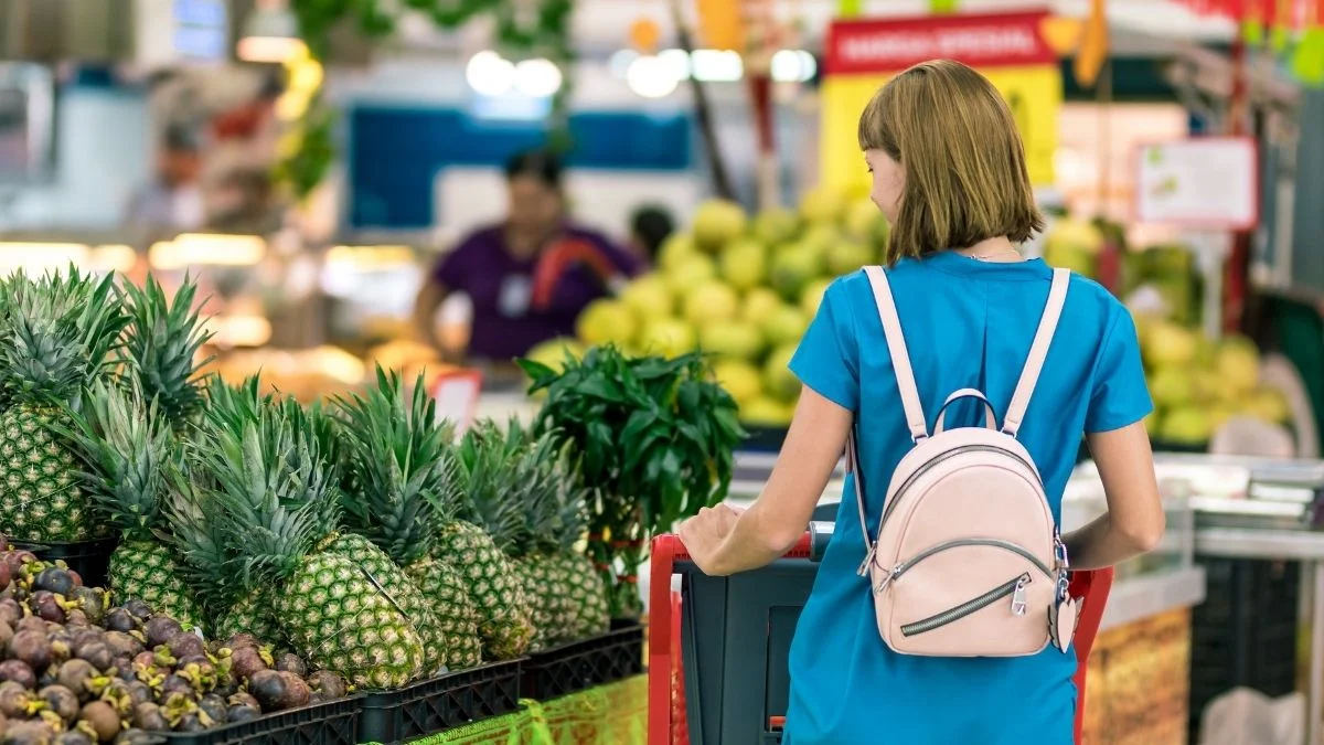 Supermarkets in Whitby, Where can you find a supermarket in Whitby?