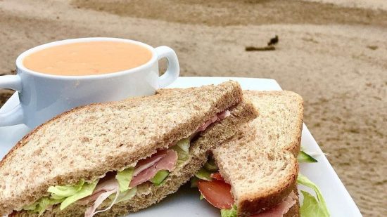 Whitby to Sandsend Walk, How to Walk From Whitby to Sandsend