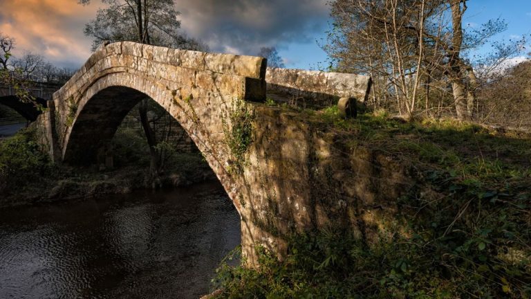 The legend of Beggar's Bridge in Glaisdale | The Whitby Guide
