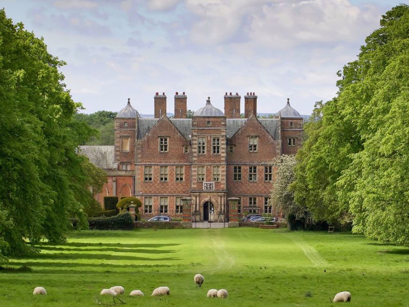 5 Of The Best Stately Homes To Visit In Yorkshire