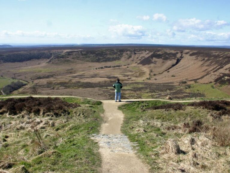 Hole of Horcum Circular Walk from Saltergate | The Whitby Guide
